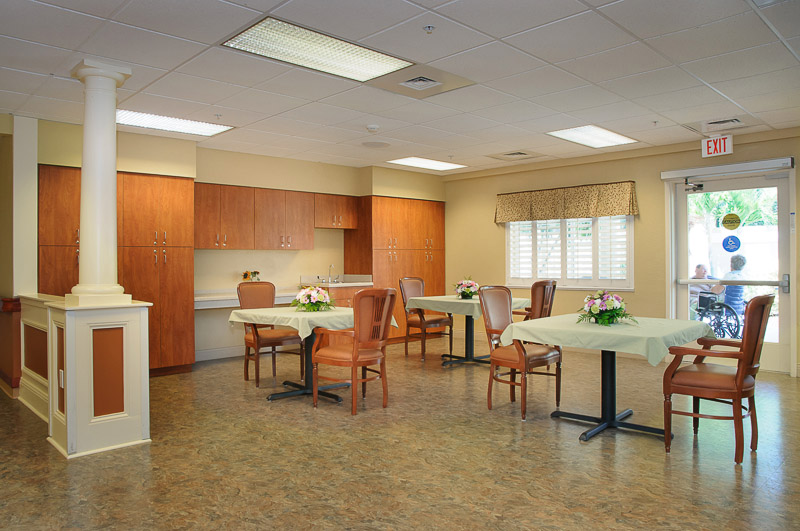 Video Tour & Photo Gallery | Life Care Center of Port St. Lucie