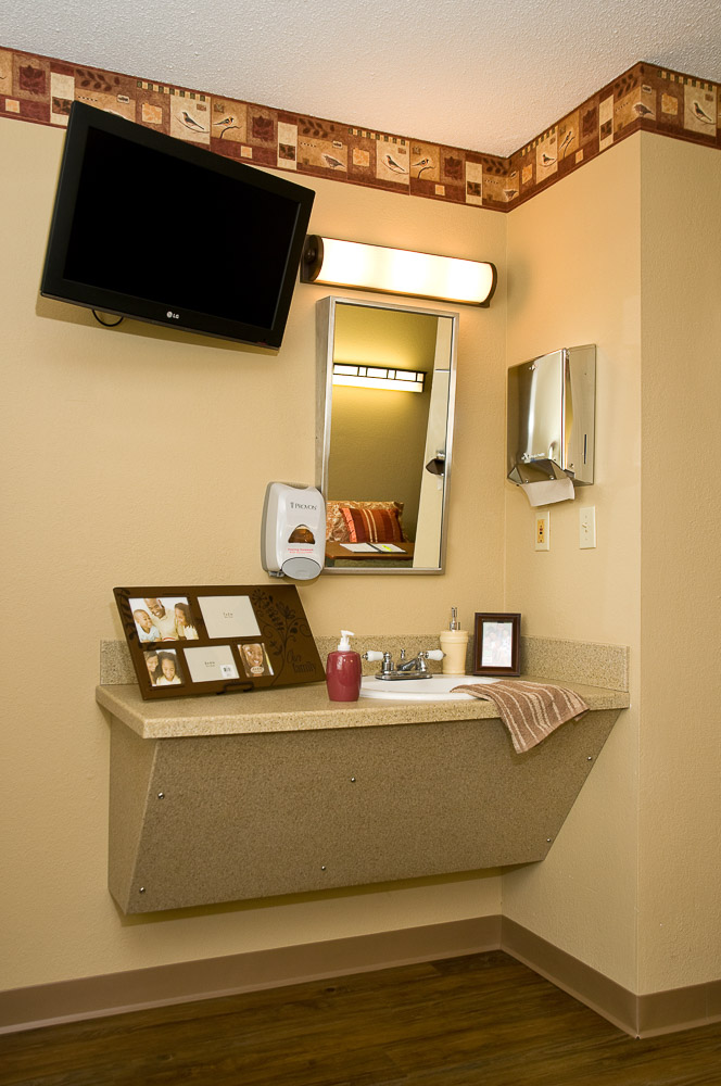 Photo Gallery | Mitchell Manor