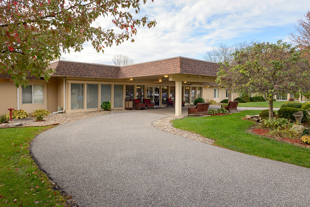 Video Tour & Photo Gallery | Life Care Center of The Willows