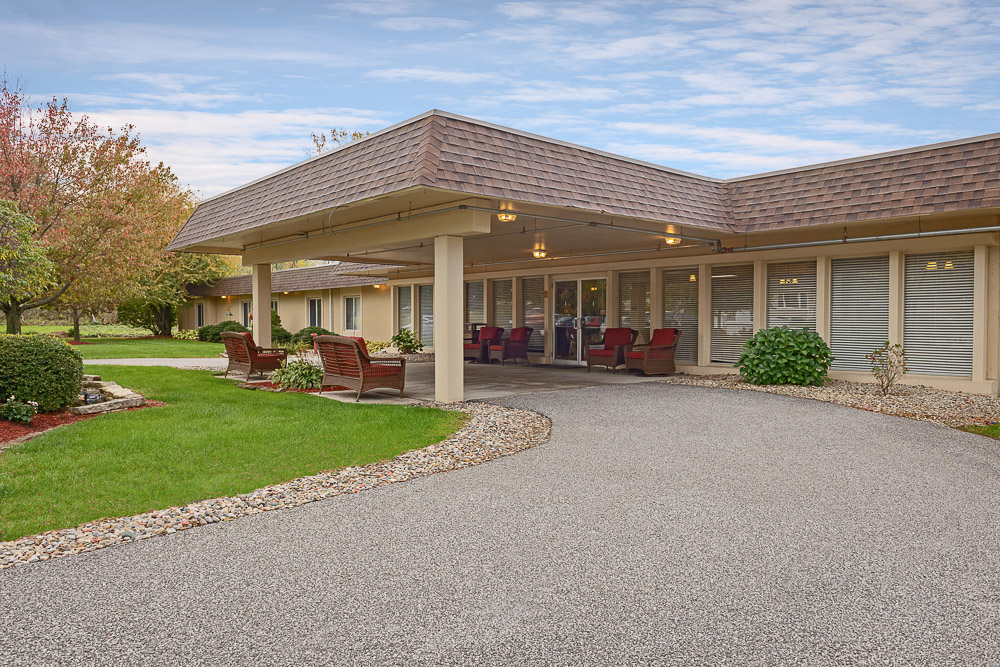 Video Tour & Photo Gallery | Life Care Center of The Willows