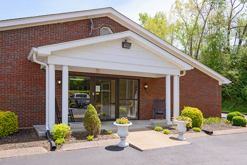 Video Tour & Photo Gallery | Life Care Center of Centerville